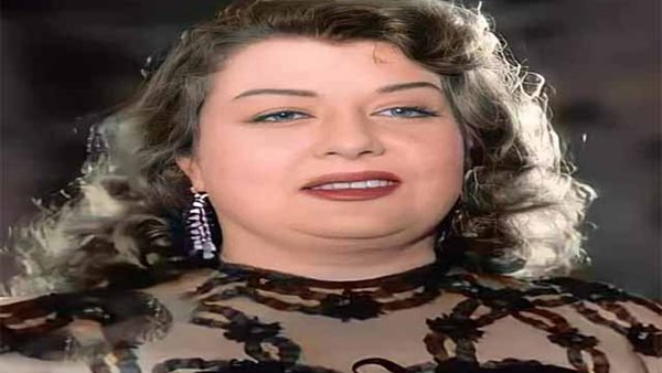 الفنانة ميمي شكيب