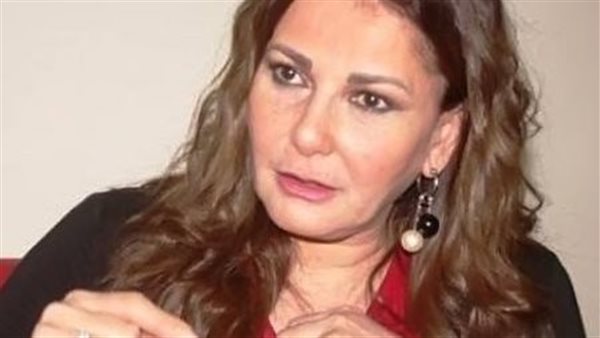 صور نادرة لـ أبناء الفنانة آثار الحكيم الذين حرمت منهم وهم أطفال